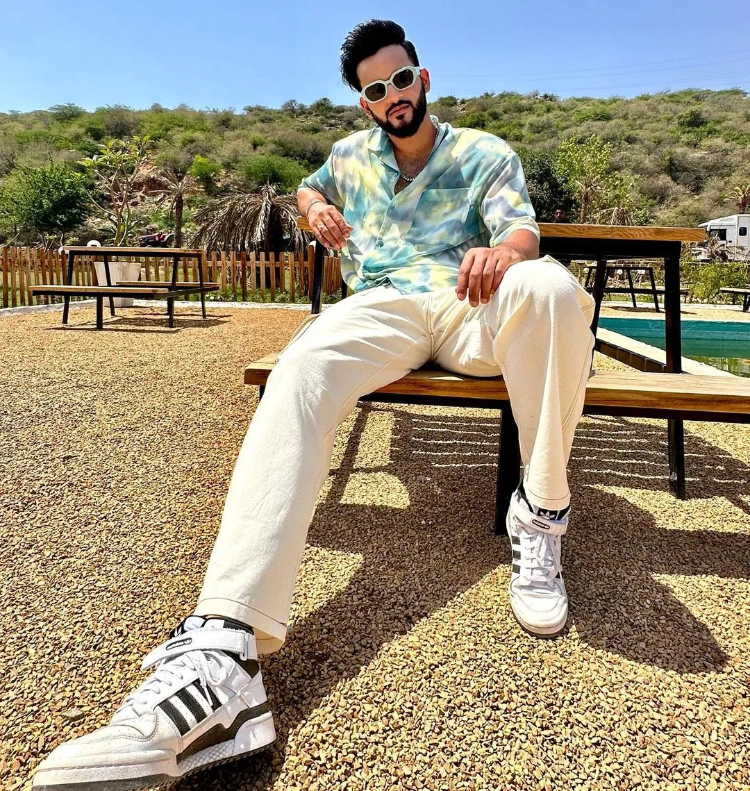 Fukra Insaan(Abhishek Malhan) – Wiki/Bio, Age, Family, Height ...